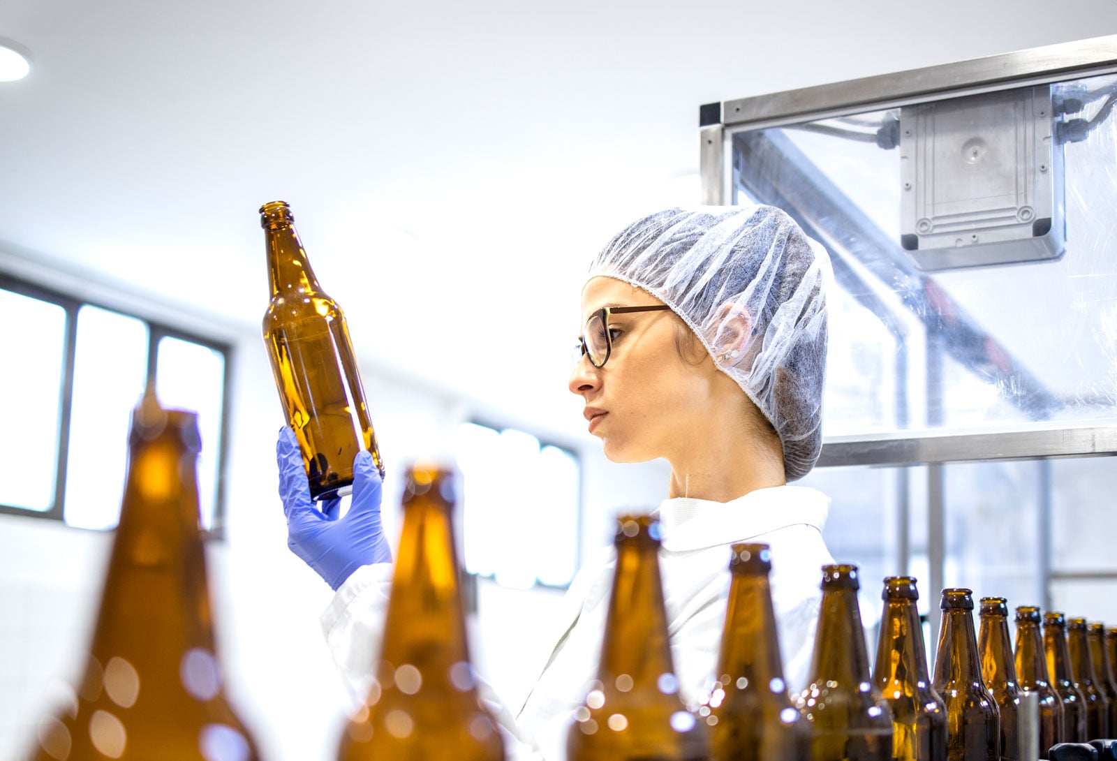 Protect Your Returnable Glass Bottles with DivoBrite™ Defend | Diversey
